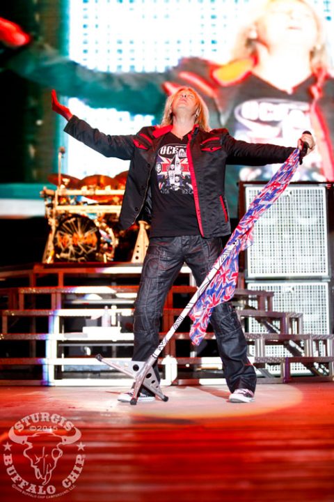 32 Concert Photos that Steal the Show - Legendary Sturgis Buffalo Chip